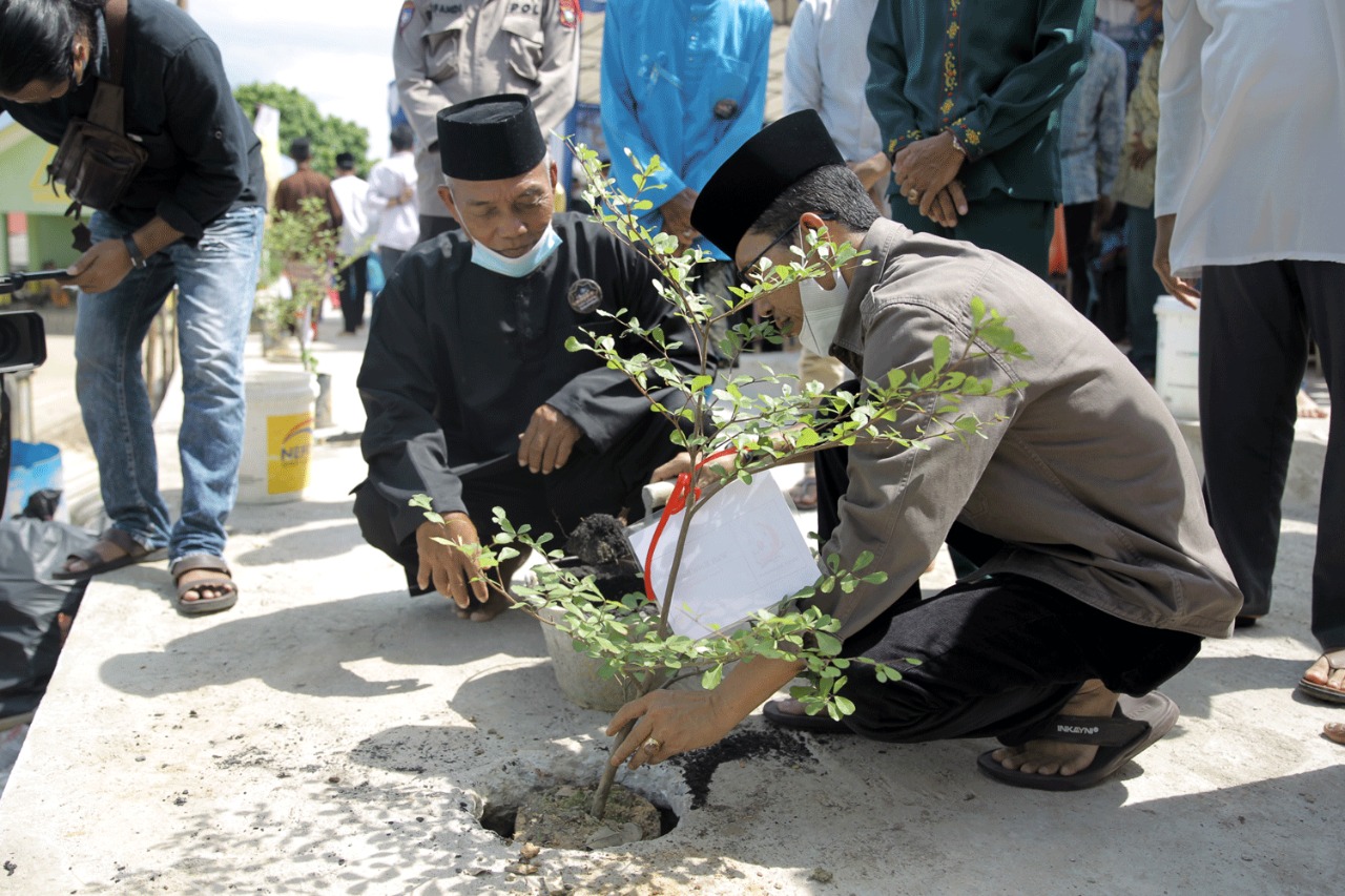 Hadiri Peresmian Masjid Babussalam Pulau Geranting, Amsakar Sebut ...