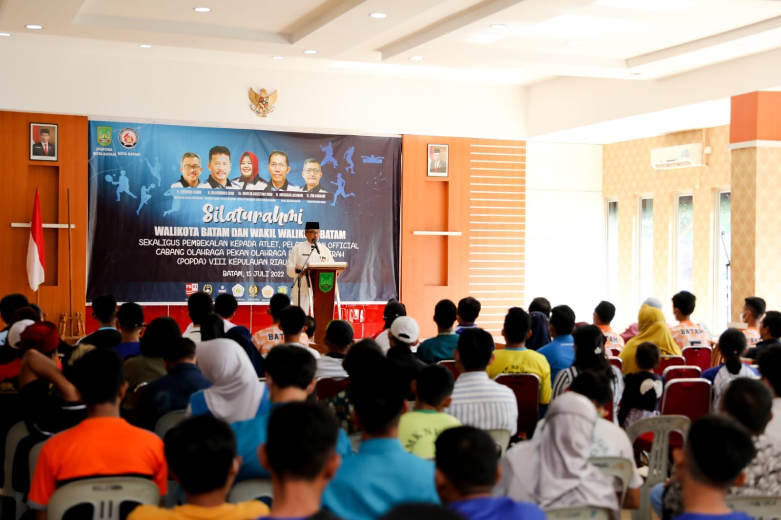 Rudi dan Marlin Harap Atlet Popda Batam Raih Juara Umum - Media Center