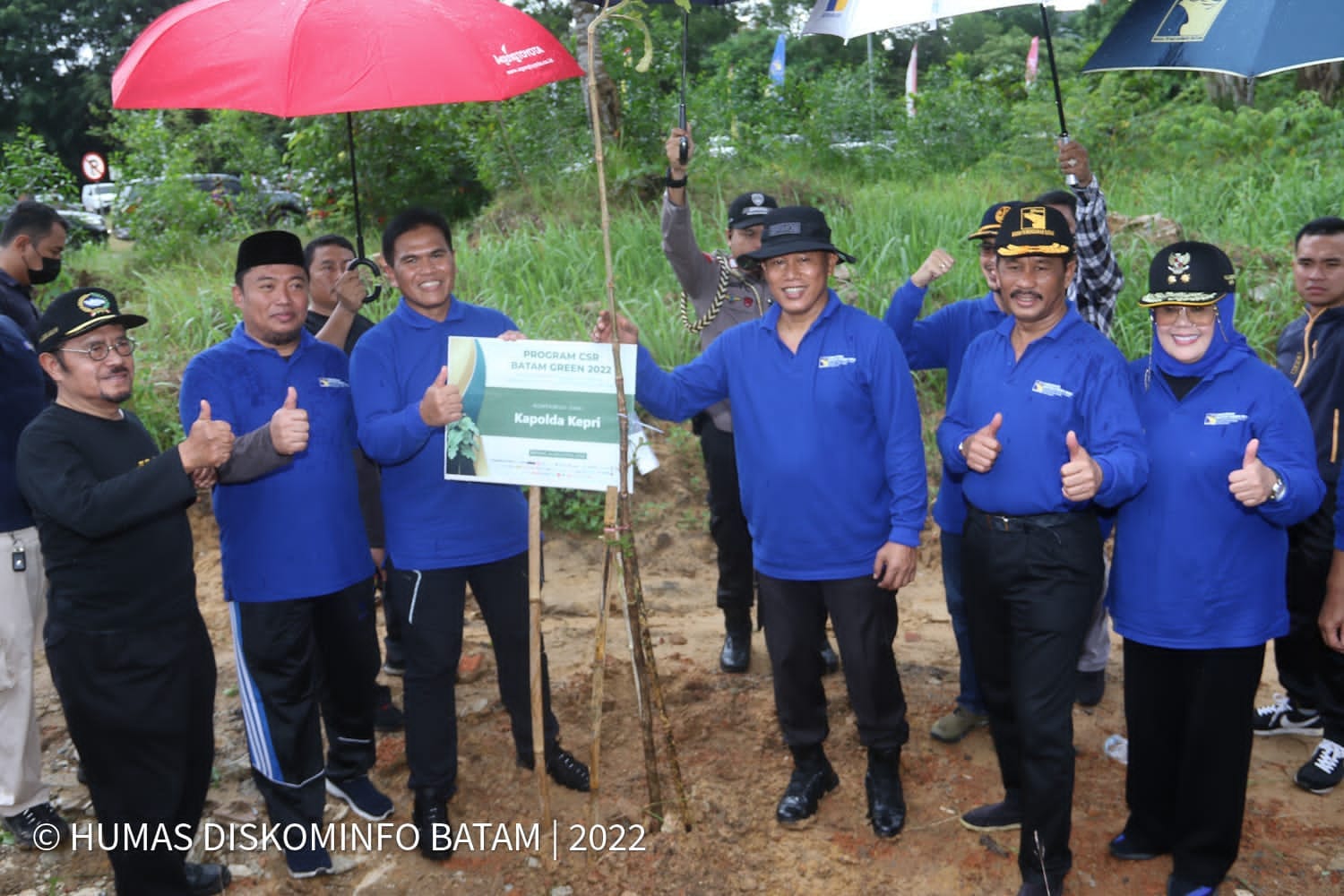 12 Ribu Pohon Jati Emas Ditanam, Rudi: Batam Green - Media Center