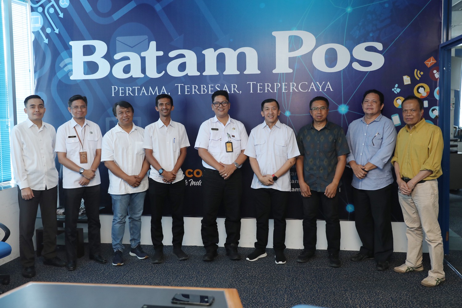 Tautkan Silaturahmi, Kepala Dinas Kominfo Berkunjung ke Batam Pos ...