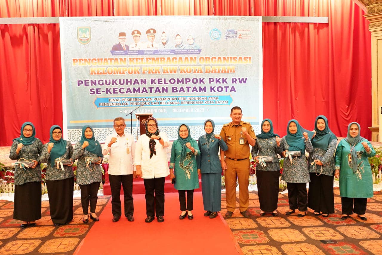 𝐀𝐩𝐫𝐞𝐬𝐢𝐚𝐬𝐢 𝐏𝐞𝐧𝐠𝐮𝐫𝐮𝐬 𝐊𝐞𝐥𝐨𝐦𝐩𝐨𝐤 𝐏𝐊𝐊-𝐑𝐖, 𝐉𝐞𝐟𝐫𝐢𝐝𝐢𝐧 𝐀𝐣𝐚𝐤 𝐊𝐞𝐥𝐨𝐦𝐩𝐨𝐤 𝐏𝐊𝐊-𝐑𝐖 𝐃𝐚𝐩𝐚𝐭 ...